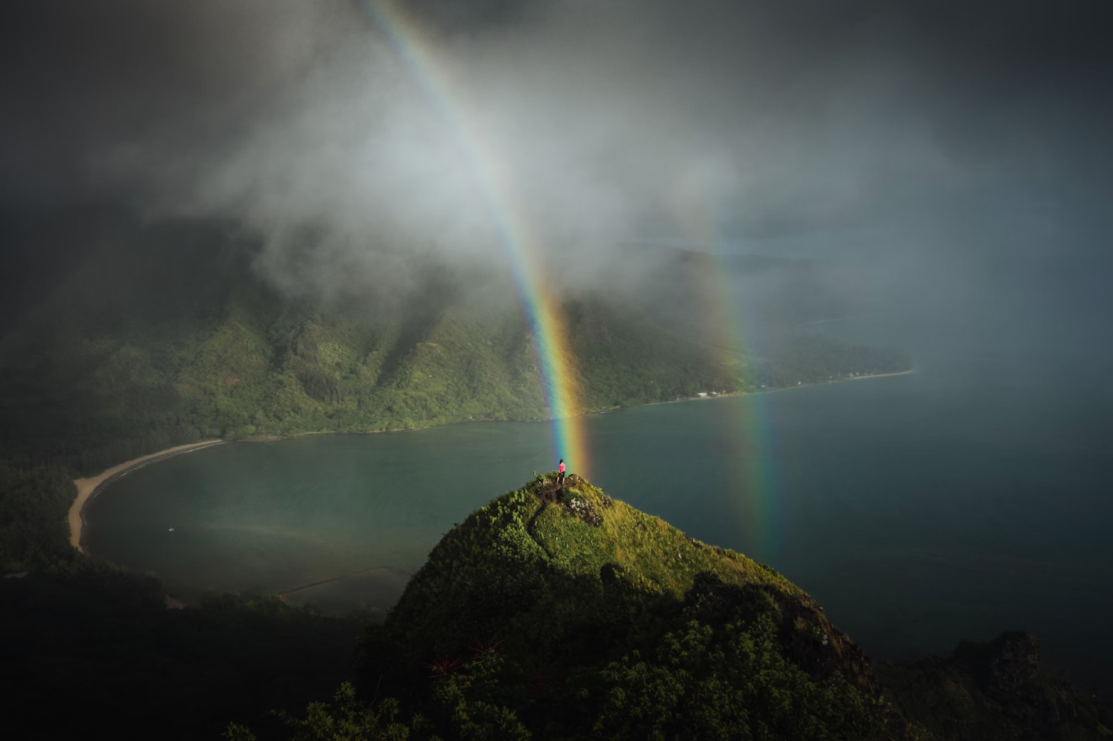 Guide to Hiking in Oahu: Uncover Hidden Treasures